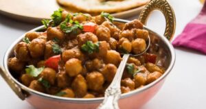 Top 10 Traditional Foods of Himachal Pradesh (Pahari Dishes You Must Try)